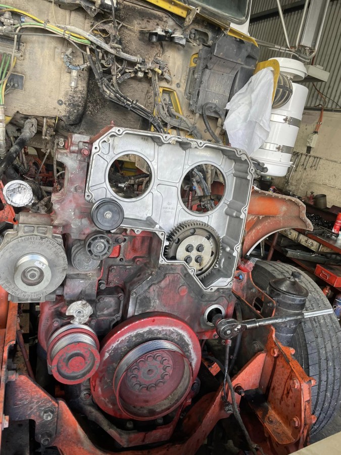 ISX Cummins Engine Rebuild